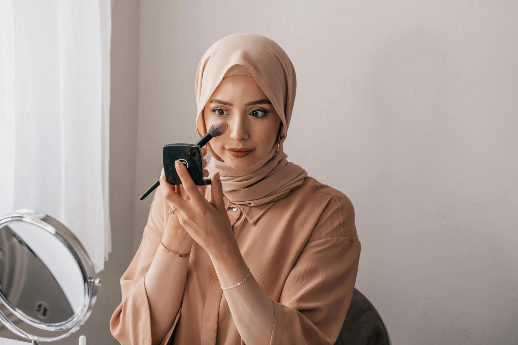 Wholesale Makeup & Cosmetics Distributor | Unlocal Beauty Supply